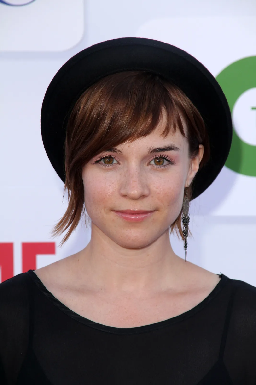 Renée Felice Smith - Alchetron, The Free Social Encyclopedia